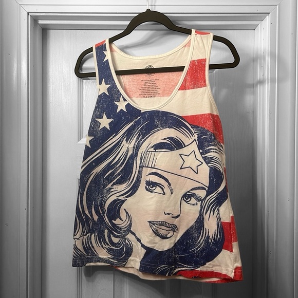 DC Comics | Tops | Dc Comics Original Wonder Woman Patriotic Tank Top ...